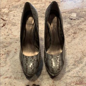 Pelle Moda | Shoes | Womens Pelle Moda Heels | Poshmark